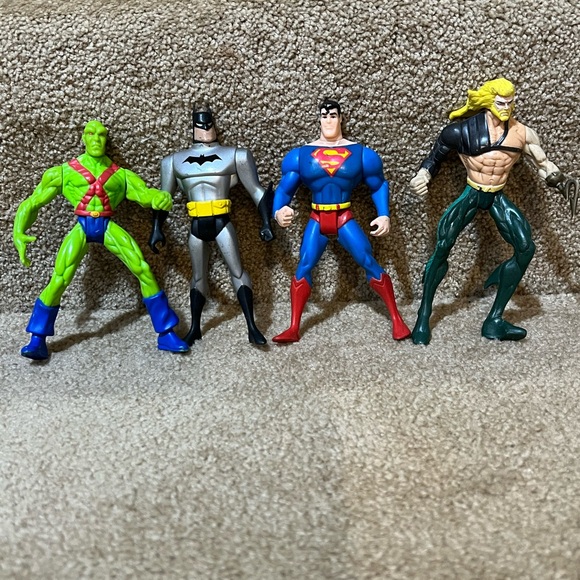 DC Comics | Toys | Dc Comics Lot Of 4 Figures Superman Batman Aquaman ...